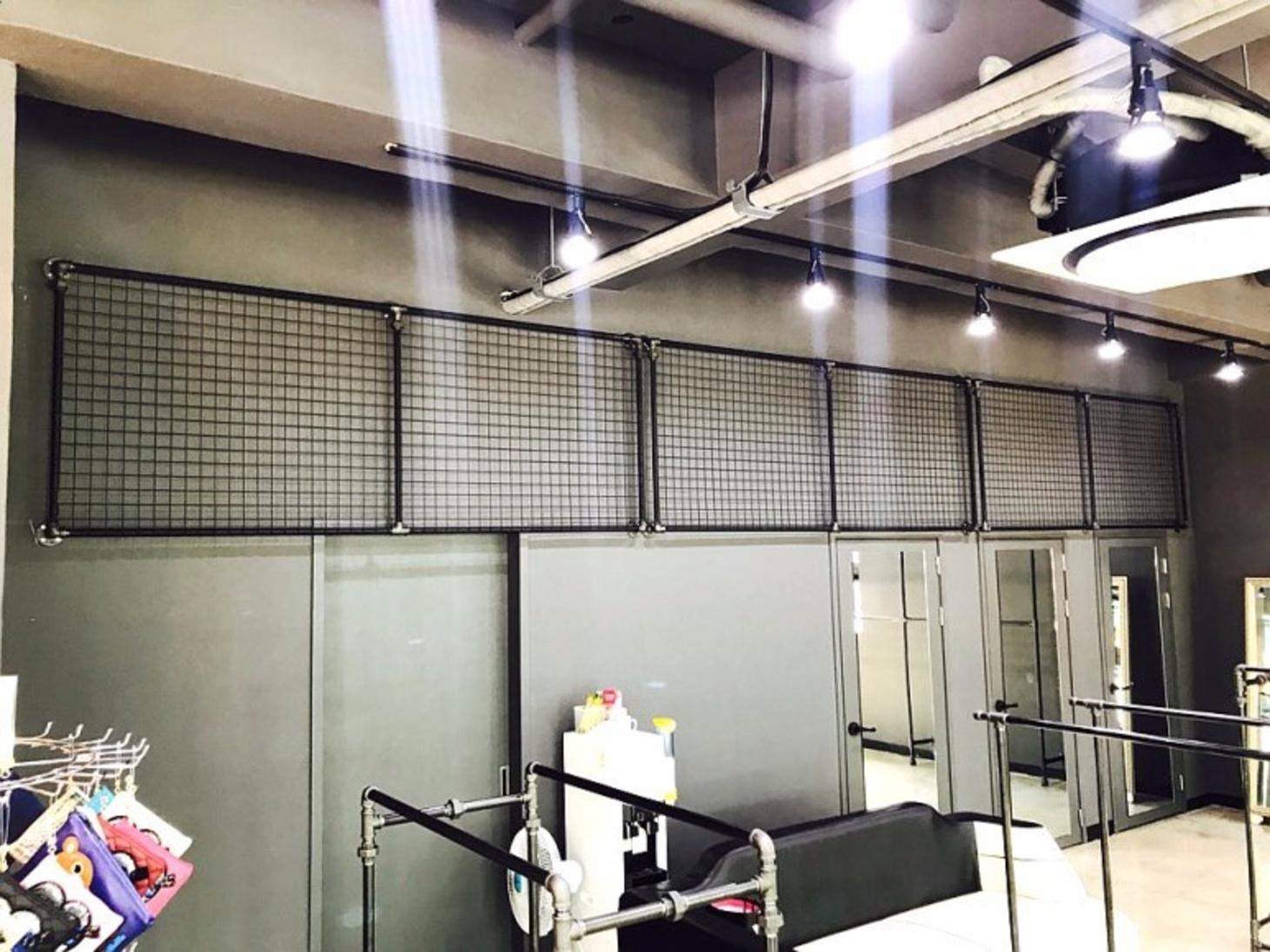 파이뽕파이프인테리어파이프인테리어파이프행거파이프선반파이프조명파이프테이블빈티지빈티지인테리어셀프인테리어인더스트리얼diy행거선반조명벽구조물벽행거