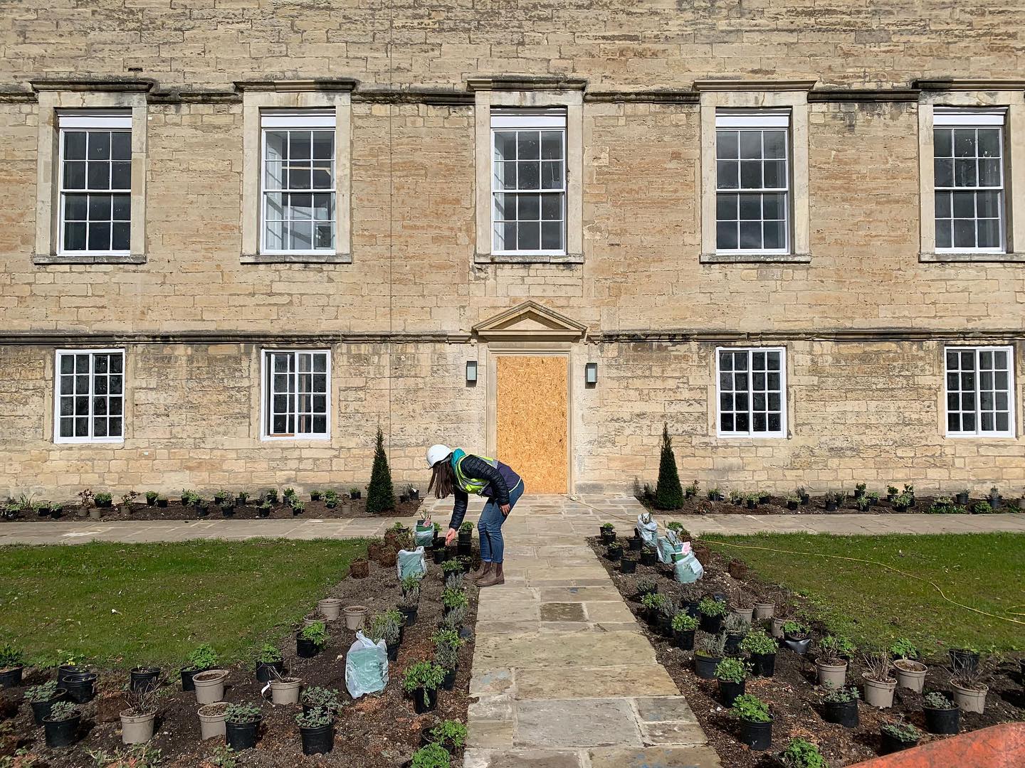 Great morning setting out planting at Ledston Hall. We are now in the ...