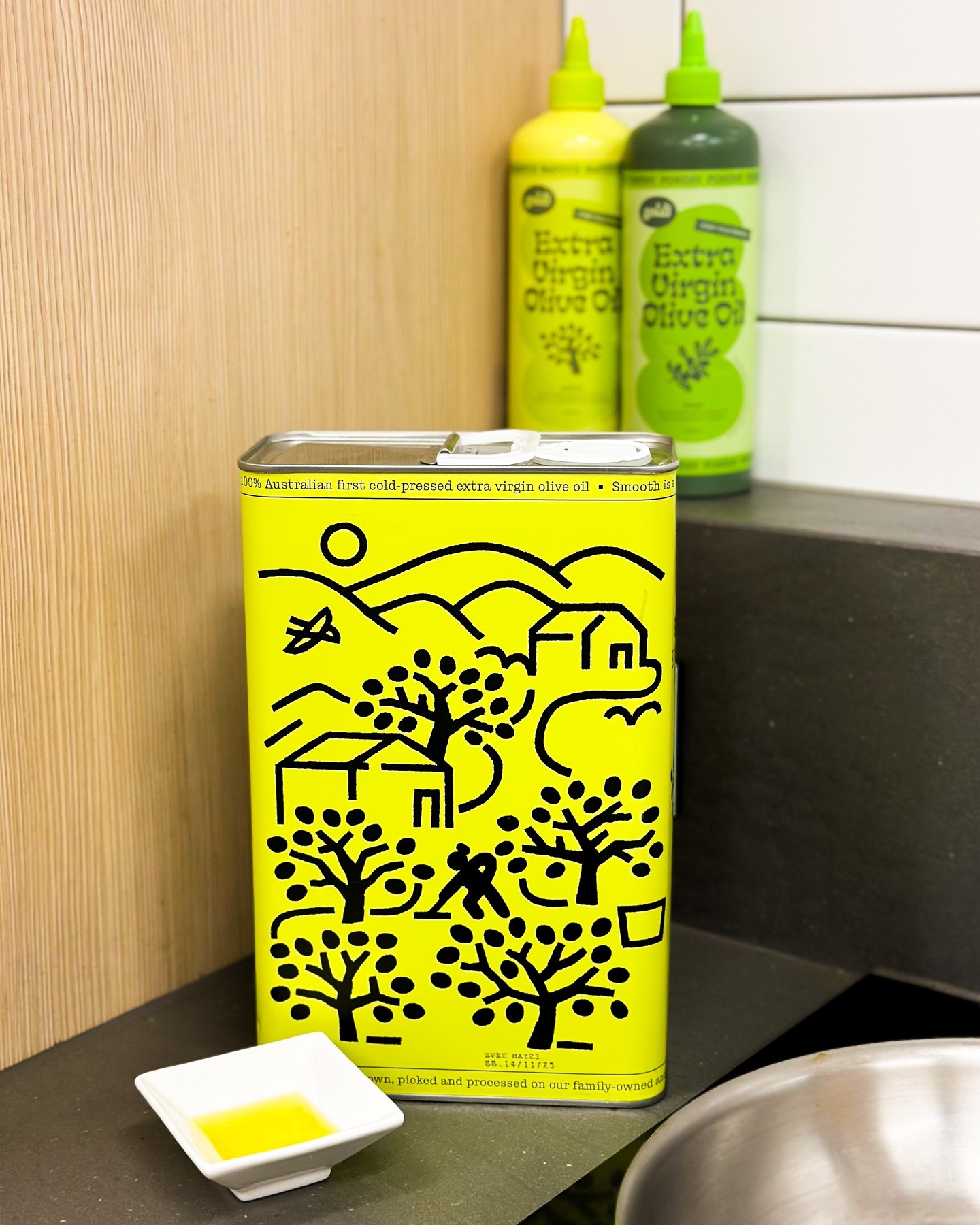 Australia's Best EVOO @tastegoldi is now available in a 3L tin | SnapWidget