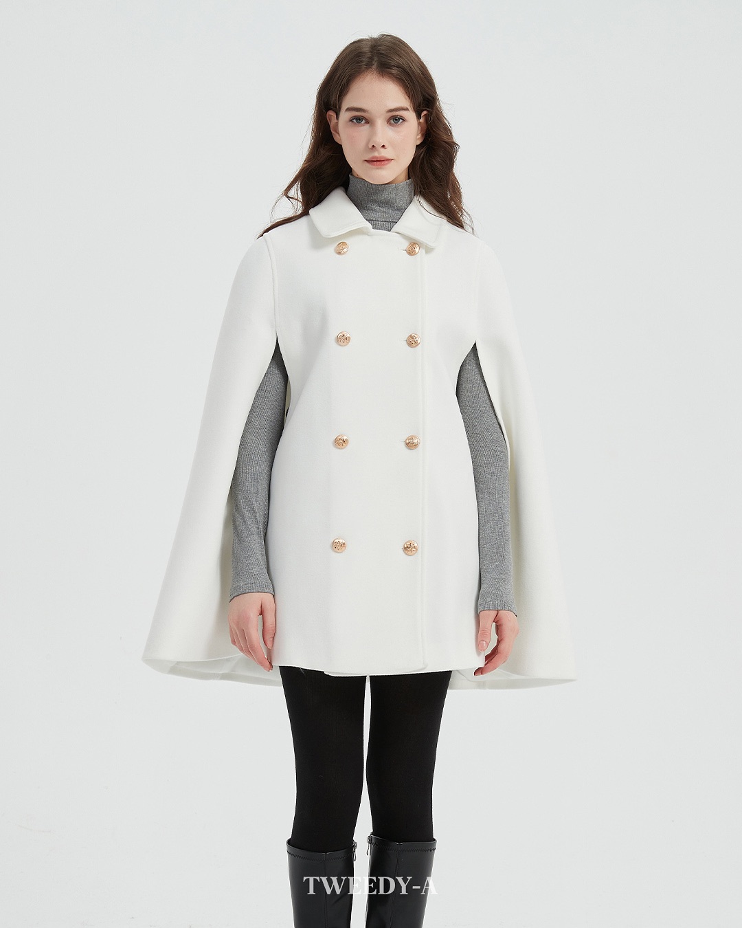 Basic Wool Blend Cape Coat White 우아한 케이프 스타일과 풍성한 실루엣이 돋보이는 [베이직 울 혼방 ...