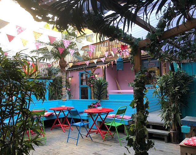 Lørdag er Iskrembaren åpen 11-16. Ta med deg familien, venner eller ...