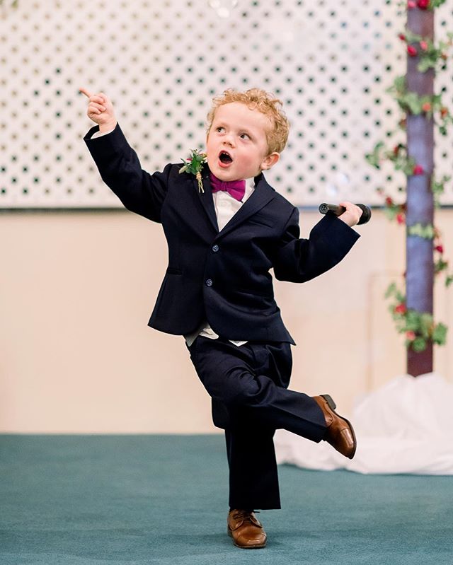 When A 3yr Old Steals The Show While Doing Family Pictures After The 